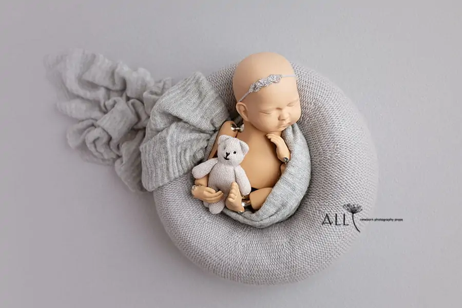 Newborn Photography Props: Tips on Creating Luxurious Setups Easily